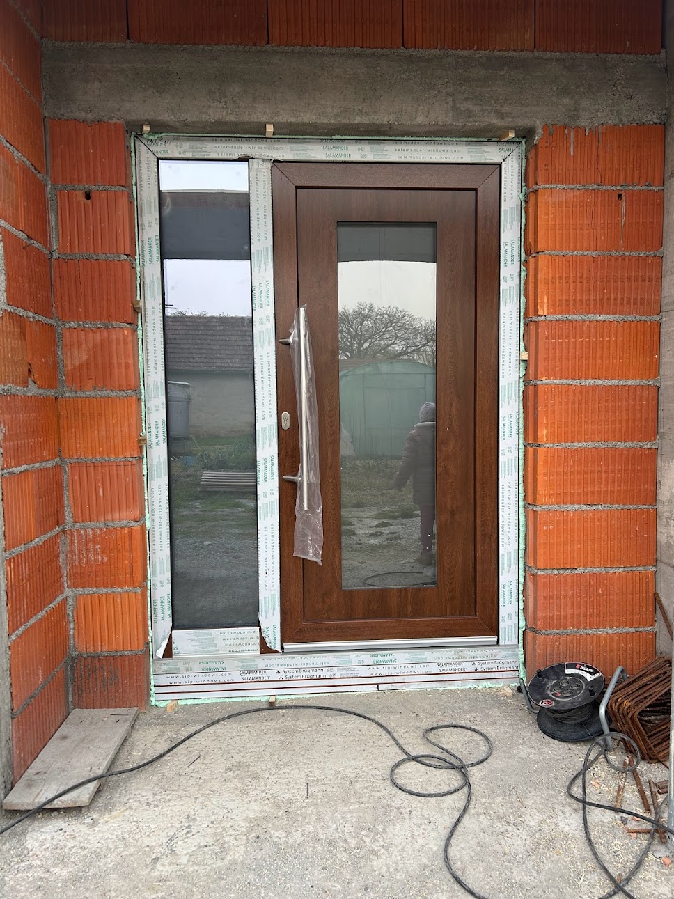 PVC ulazna vrata – Valent